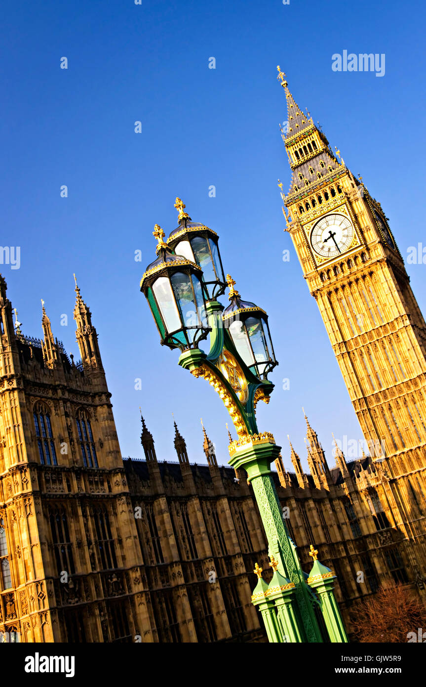 tower big large Stock Photo - Alamy
