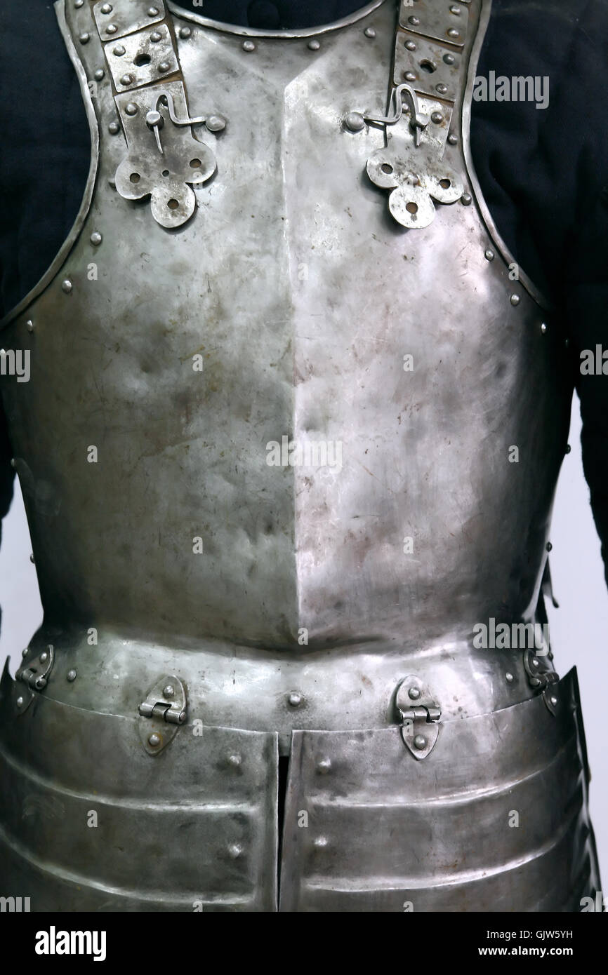 Metal armour hi-res stock photography and images - Alamy