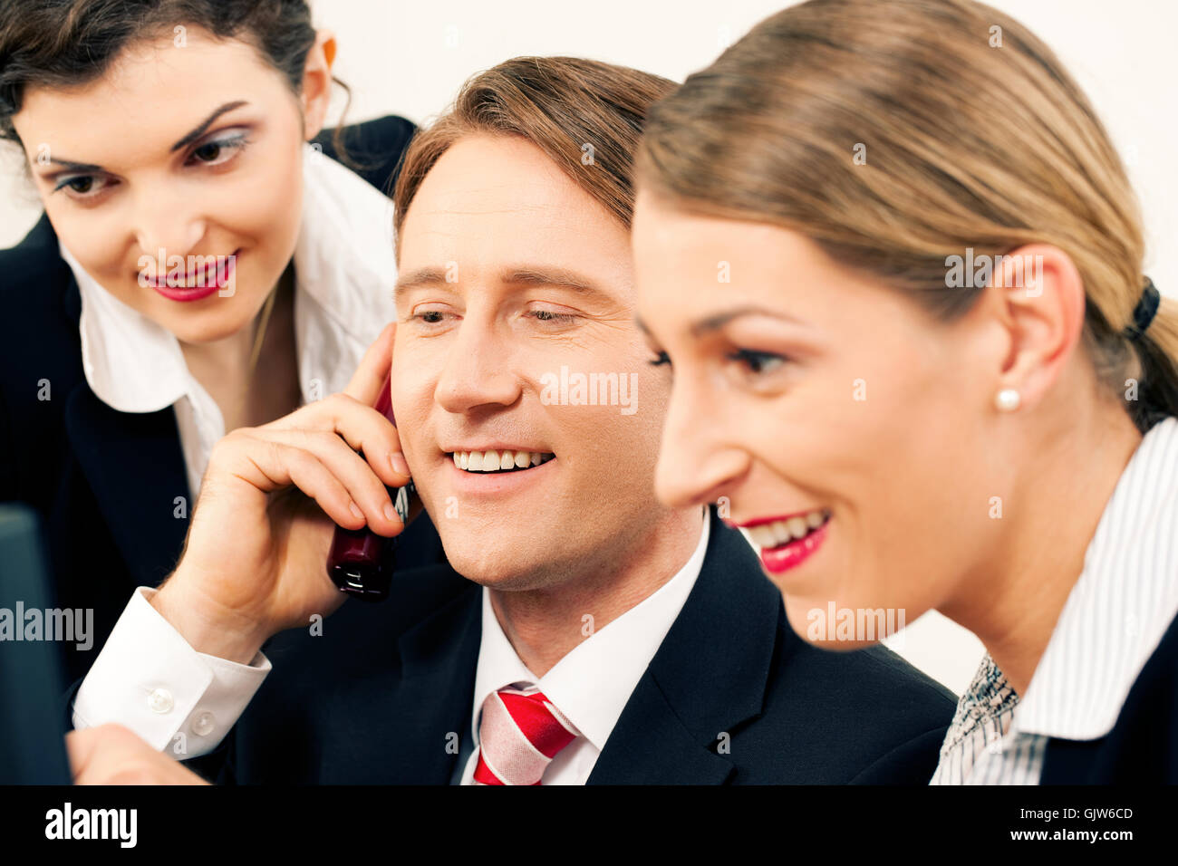 teamwork in the office Stock Photo - Alamy