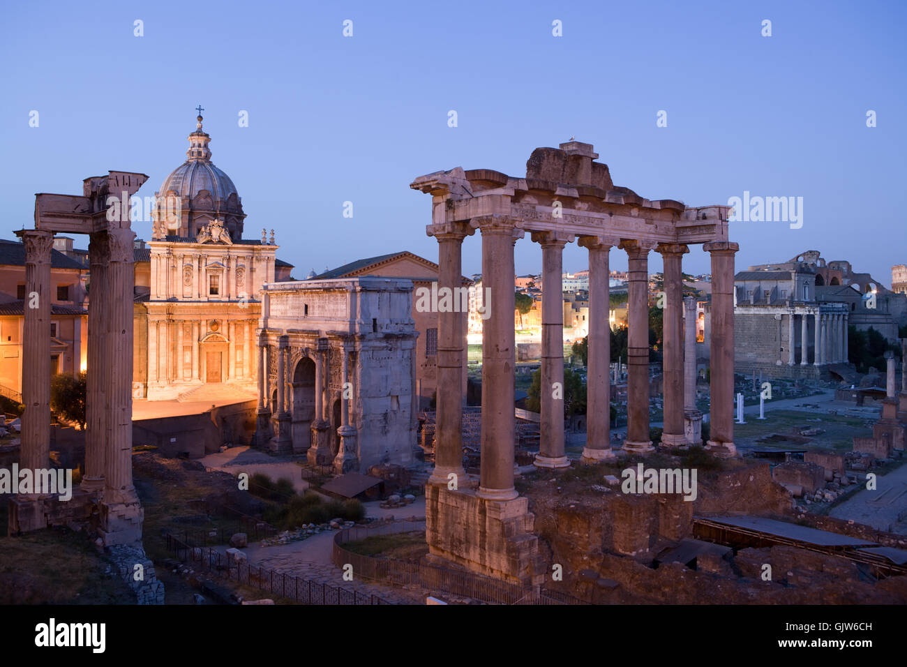 Roman ruins roma hi-res stock photography and images - Alamy