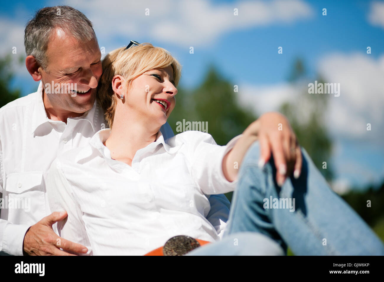 retirement seniors senior citizens Stock Photo - Alamy