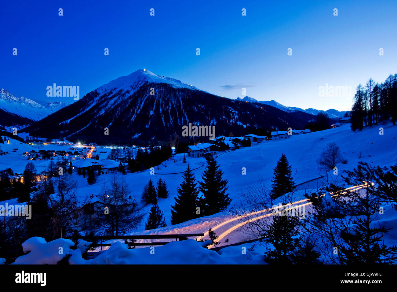 Switzerland winter village night hi-res stock photography and images ...