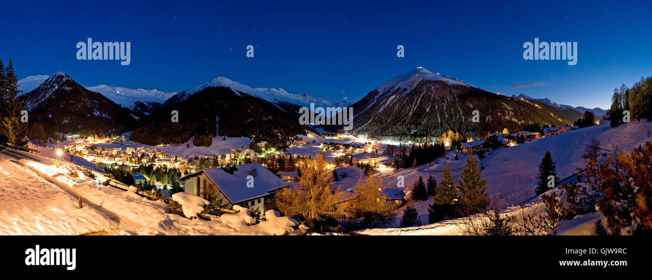 Switzerland winter village night hi-res stock photography and images ...