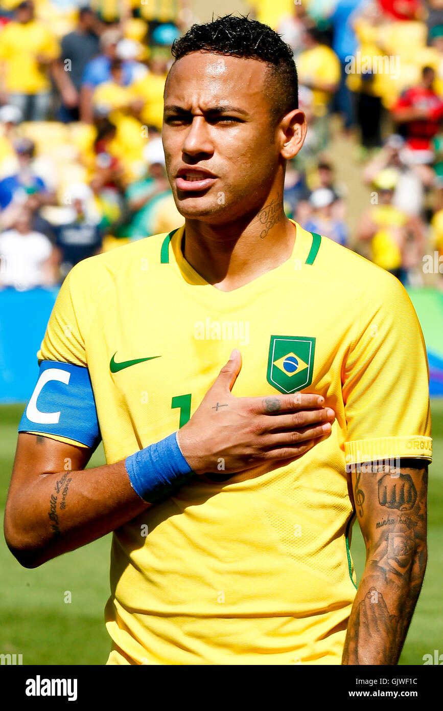 Neymar 2016 olympics hi-res stock photography and images - Alamy