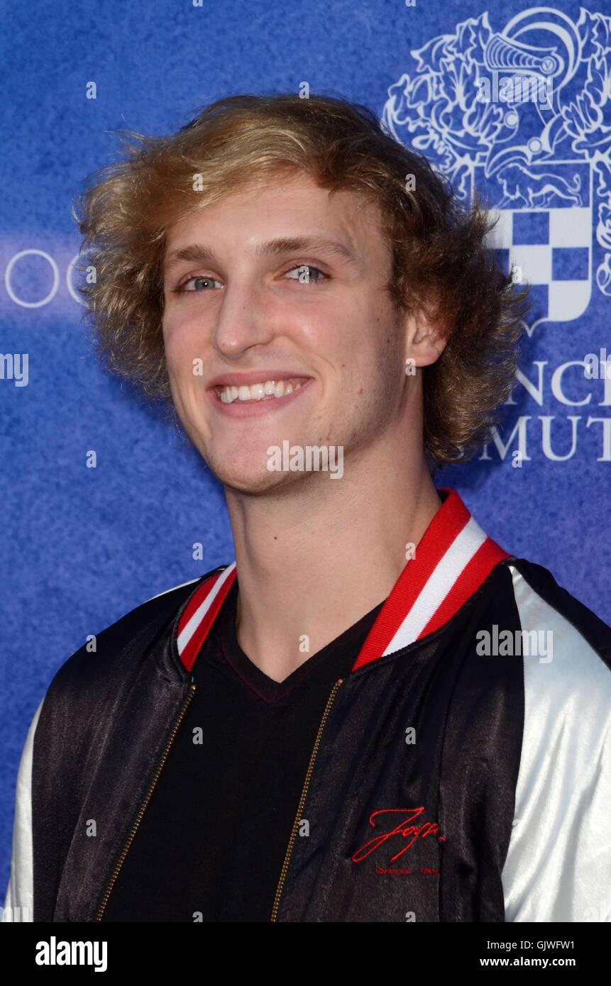 Los Angeles, CA, USA. 16th Aug, 2016. Logan Paul at arrivals for ...