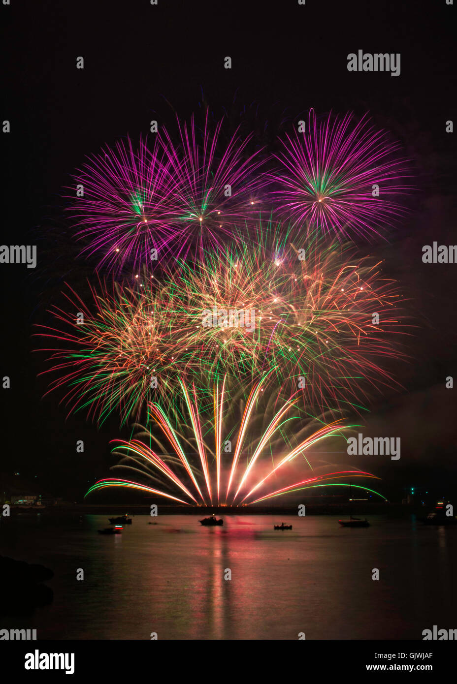 Firework display at British firework Championships in Plymouth, 2016 ...