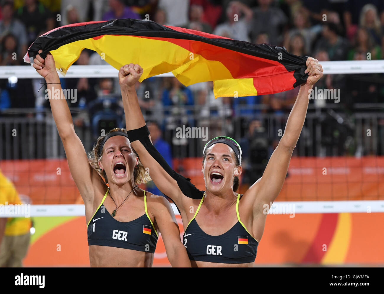 Kira walkenhorst celebrate hi-res stock photography and images - Alamy