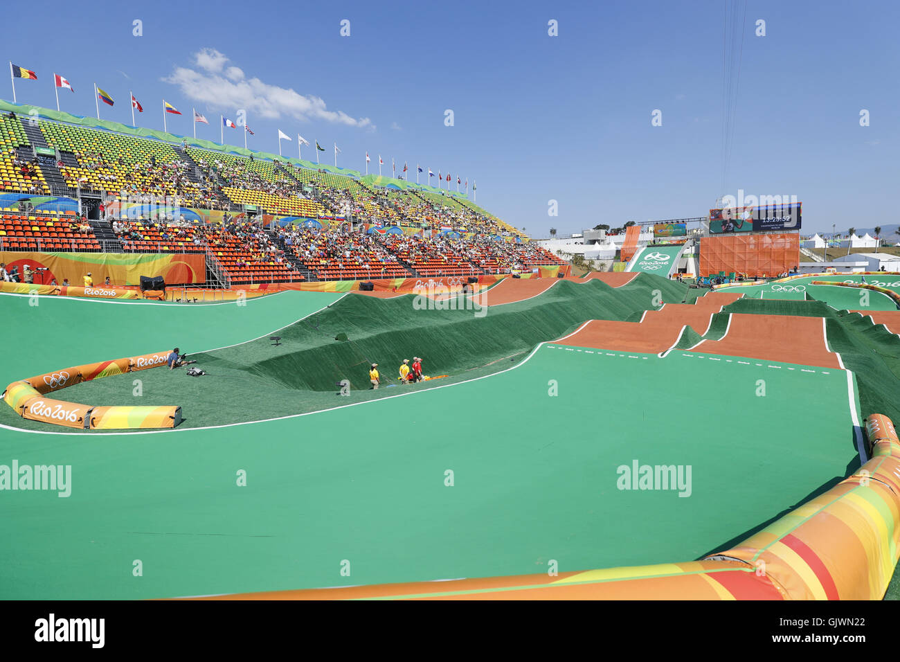 Rio de Janeiro, Brazil. 17th Aug, 2016. General view Cycling : Men's ...