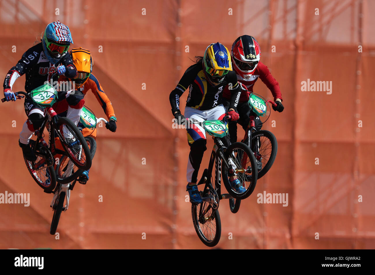 Rio de Janeiro, Brazil. 17th Aug, 2016. Mens BMX Competition. Mariana ...