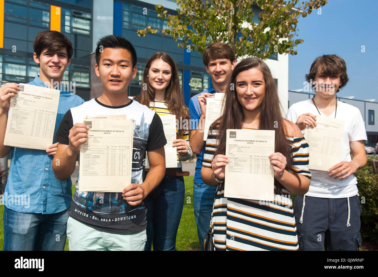 St Helens, Merseyside, UK. 18th August 2016. Students at Carmel College ...