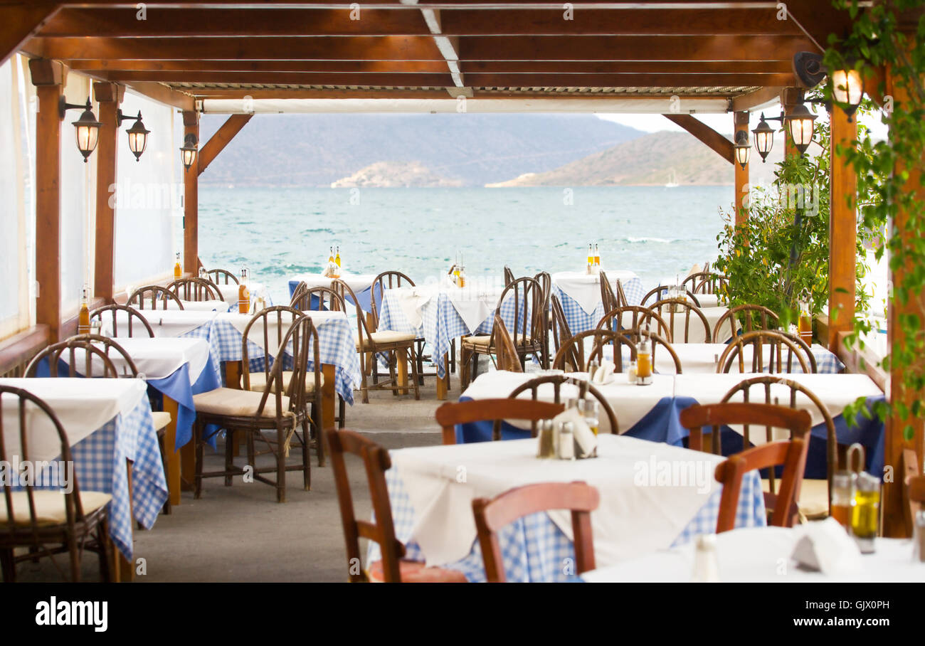 Greek veranda restaurant hi-res stock photography and images - Alamy