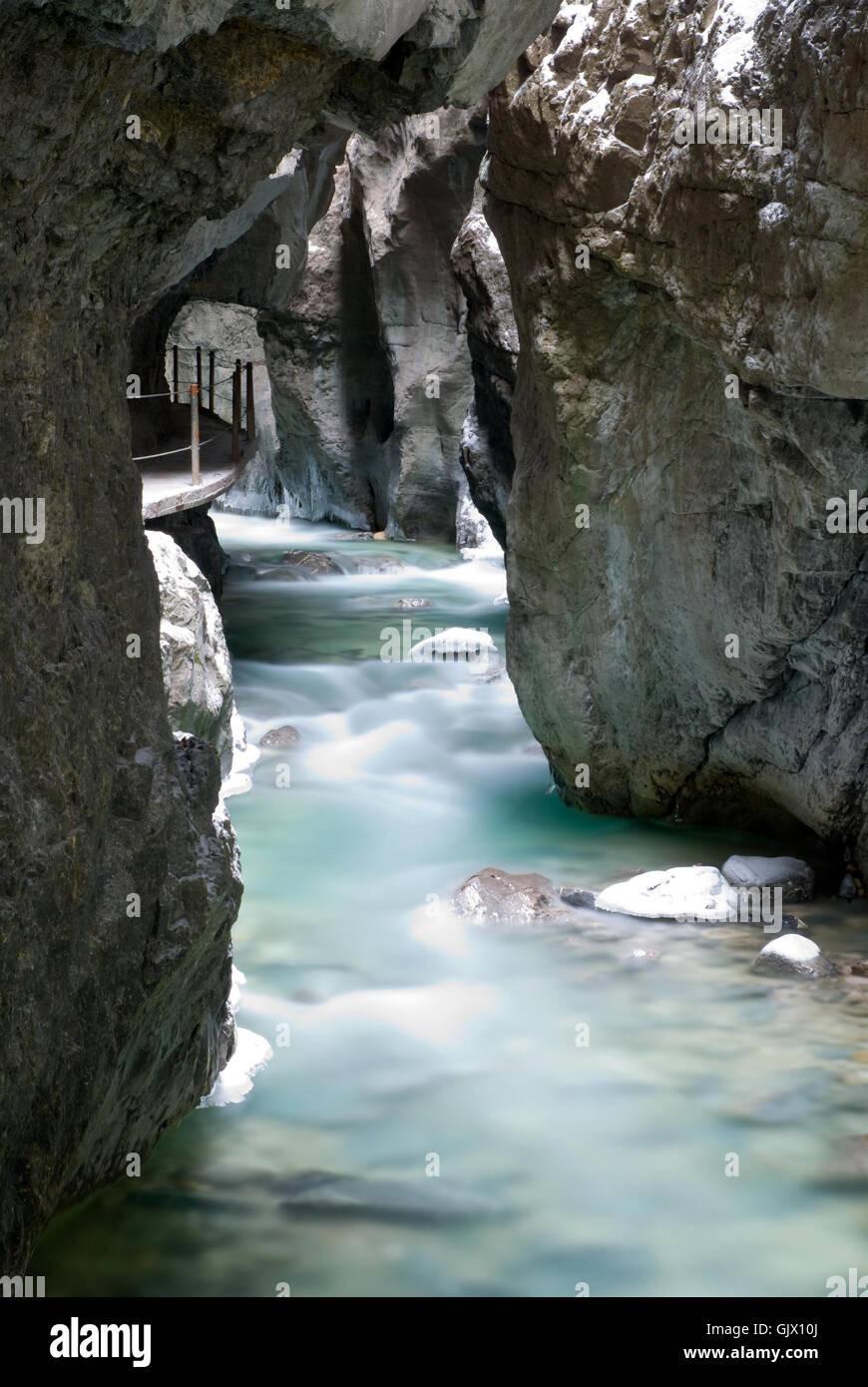 partnachklamm in winter 3 Stock Photo - Alamy