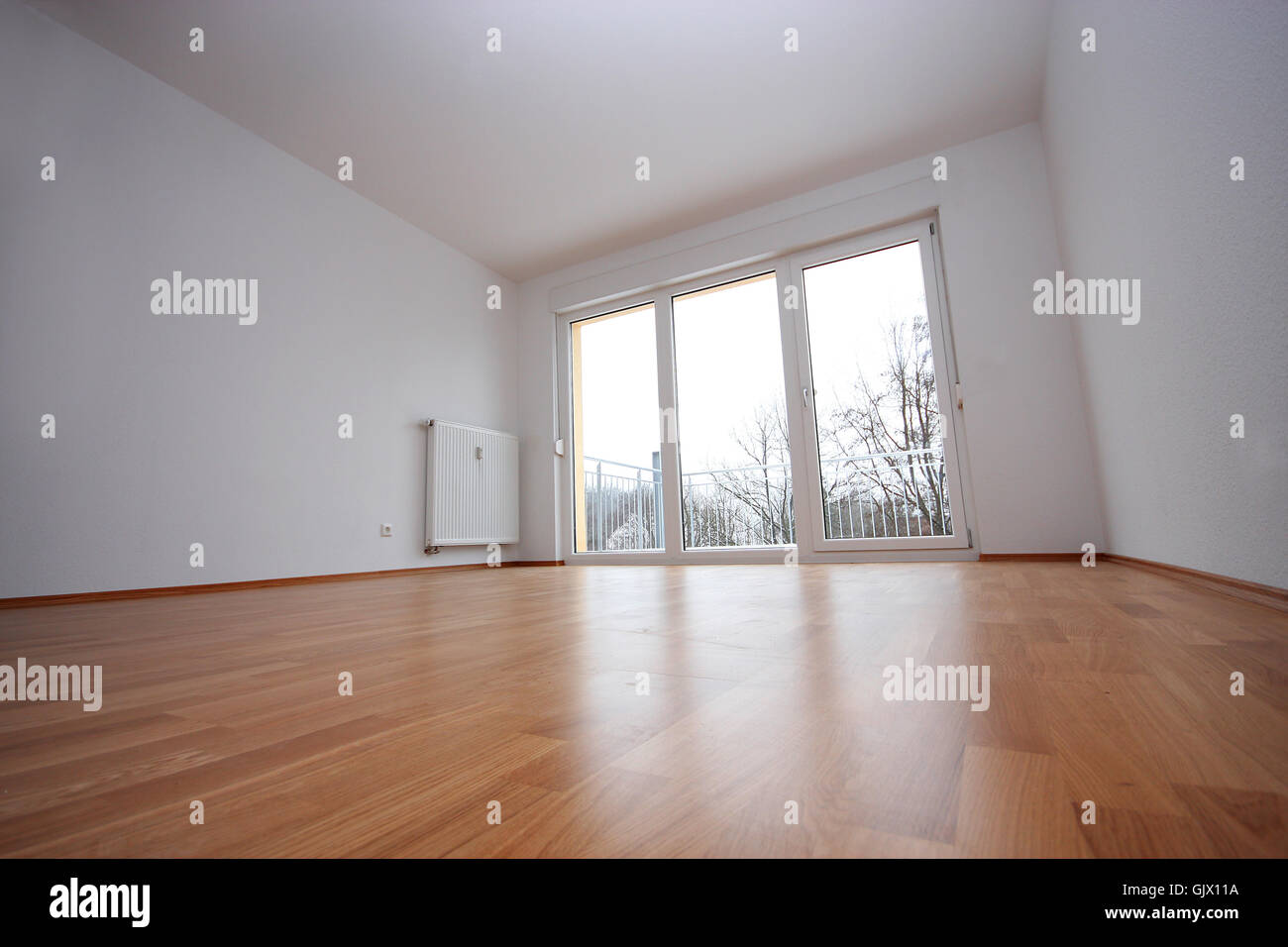 room parquet removal Stock Photo - Alamy