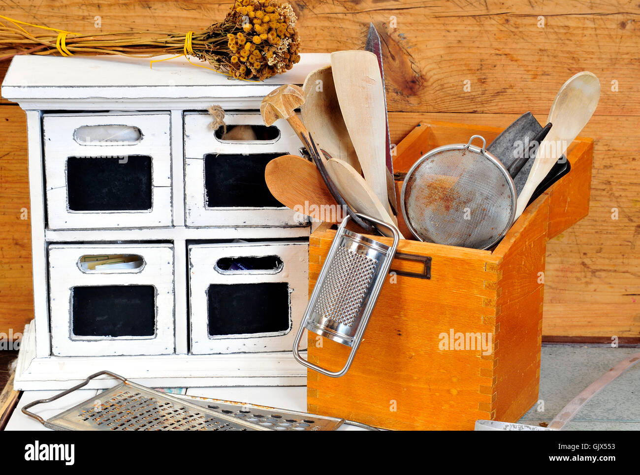 old kitchen helper kitchen utensils Stock Photo - Alamy