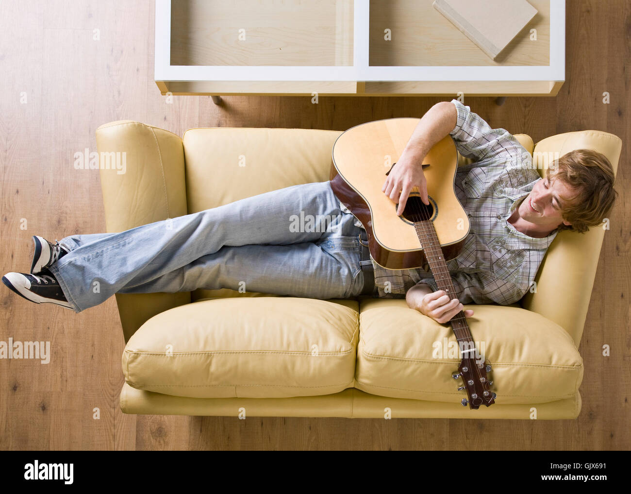 Humans human beings hi-res stock photography and images - Alamy