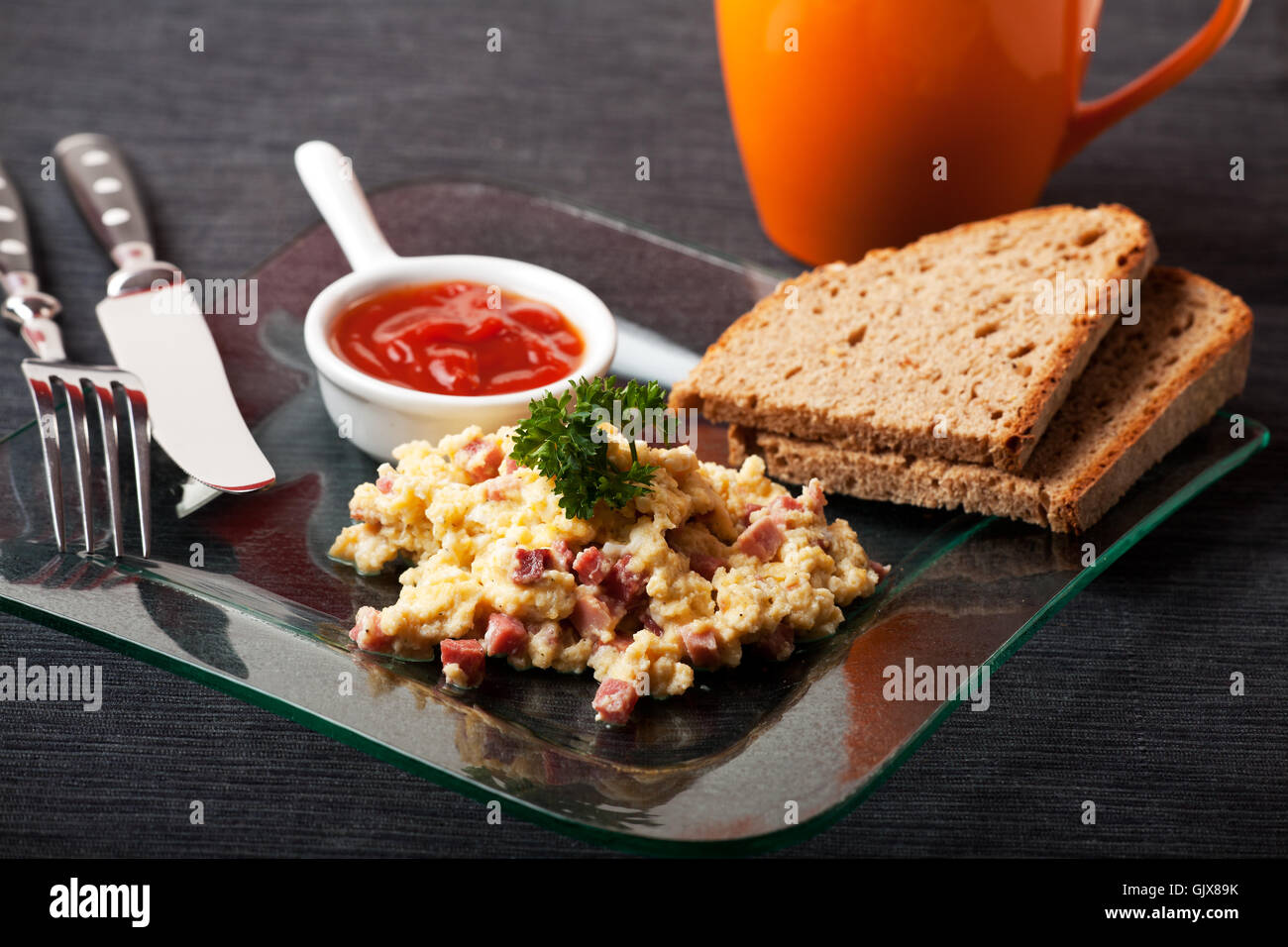 Scambled egg hi-res stock photography and images - Alamy