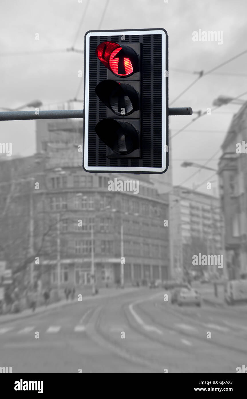 Red color on the traffic light Stock Photo - Alamy