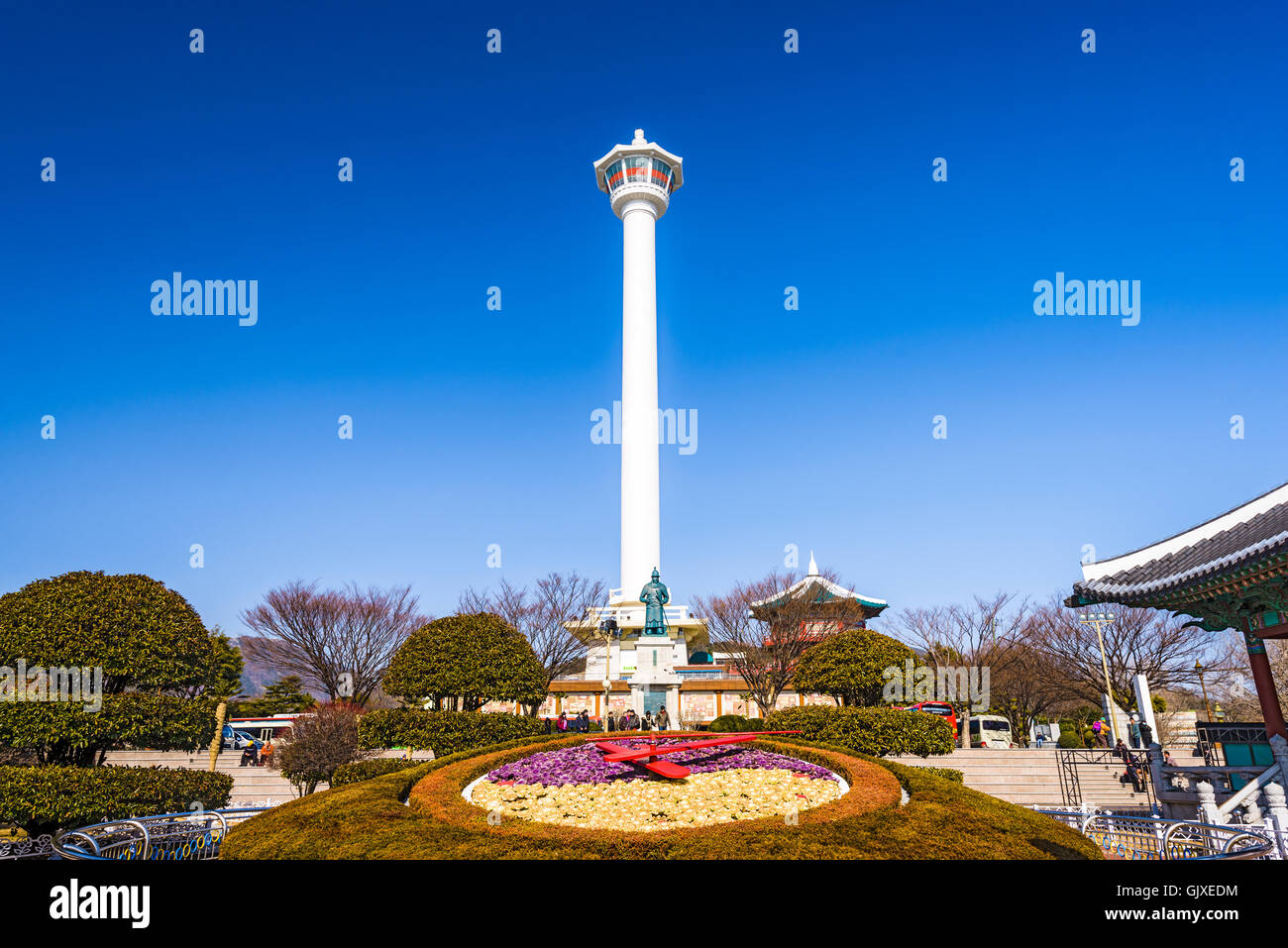 Yongdusan park hi-res stock photography and images - Alamy