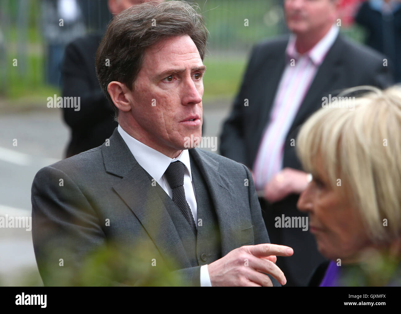 The funeral of Ronnie Corbett at The Parish Church of St. John the ...