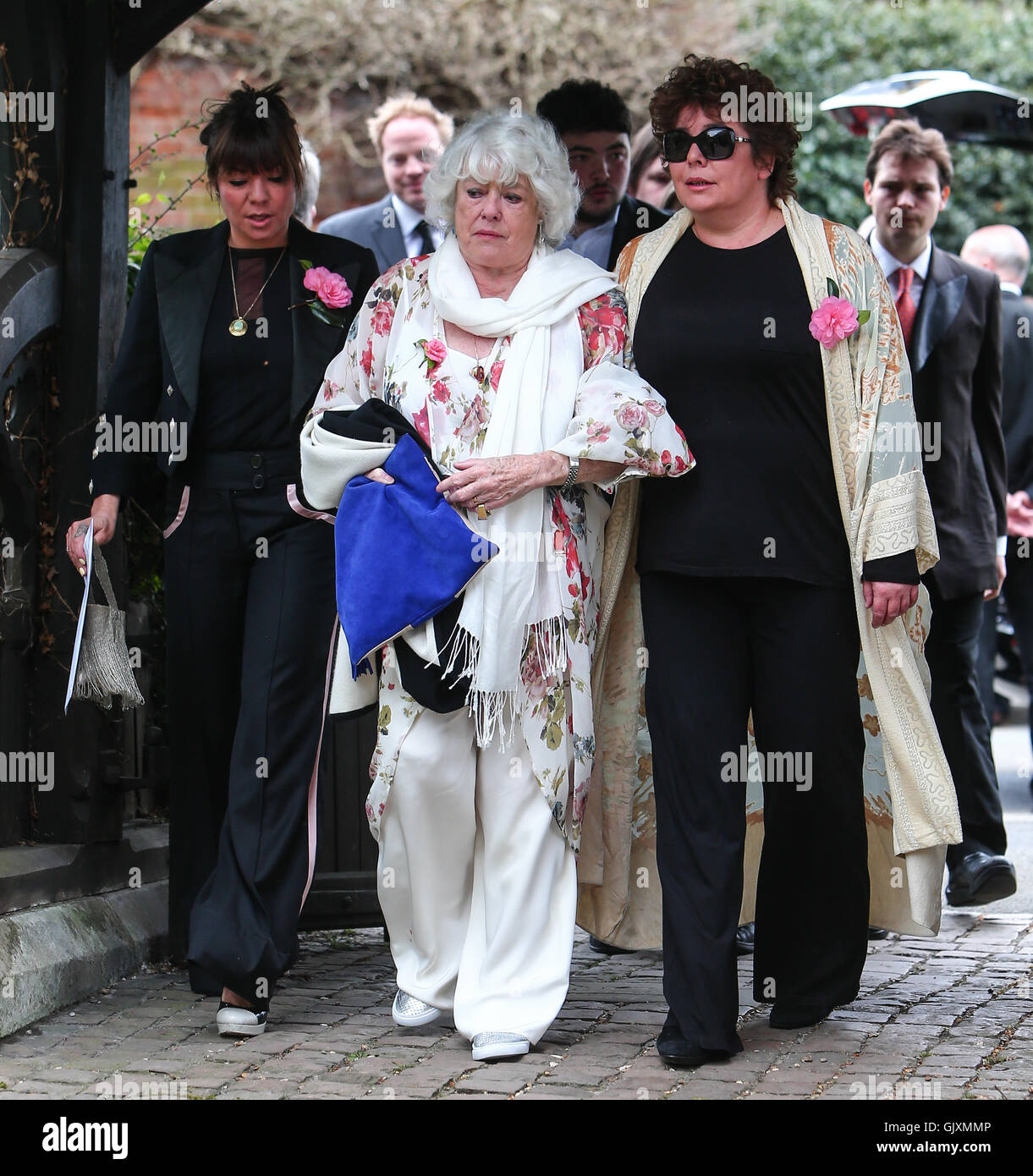 Ronnie corbett emma sophie hi-res stock photography and images - Alamy