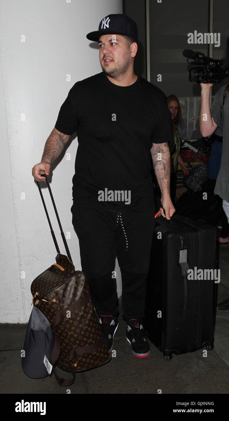 Rob Kardashian arrives at Los Angeles International Airport Featuring ...