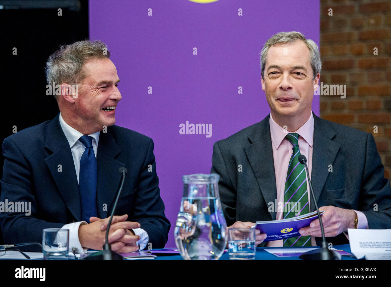 Peter whittle hi-res stock photography and images - Alamy