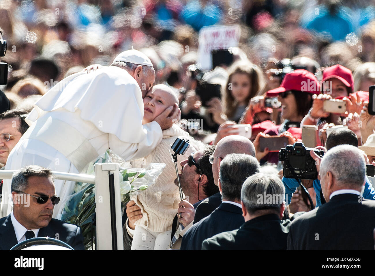 Pope Francis weekly general audience in St Peter's Square Featuring ...