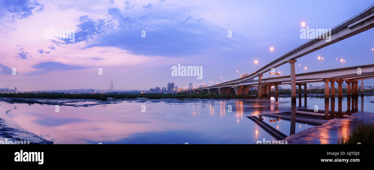 Evening sight scene hi-res stock photography and images - Alamy