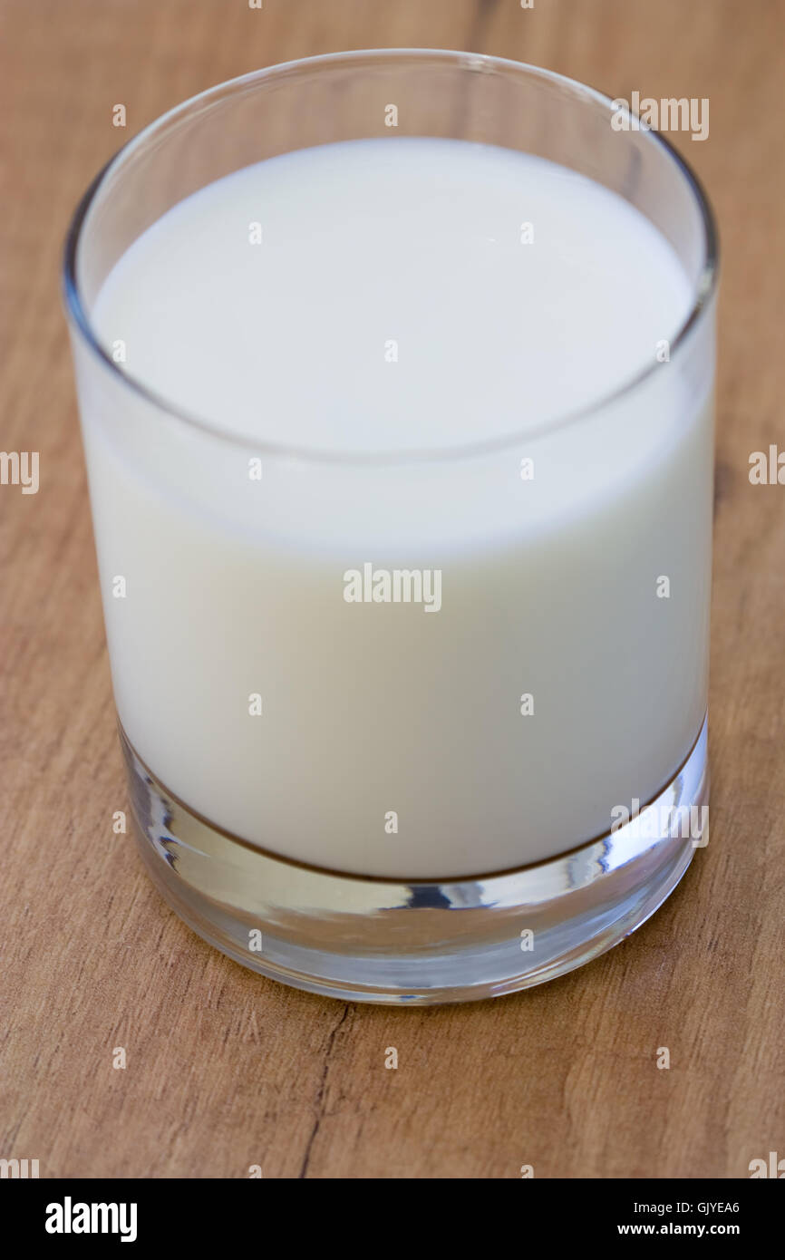 Milk glass disk hi-res stock photography and images - Alamy
