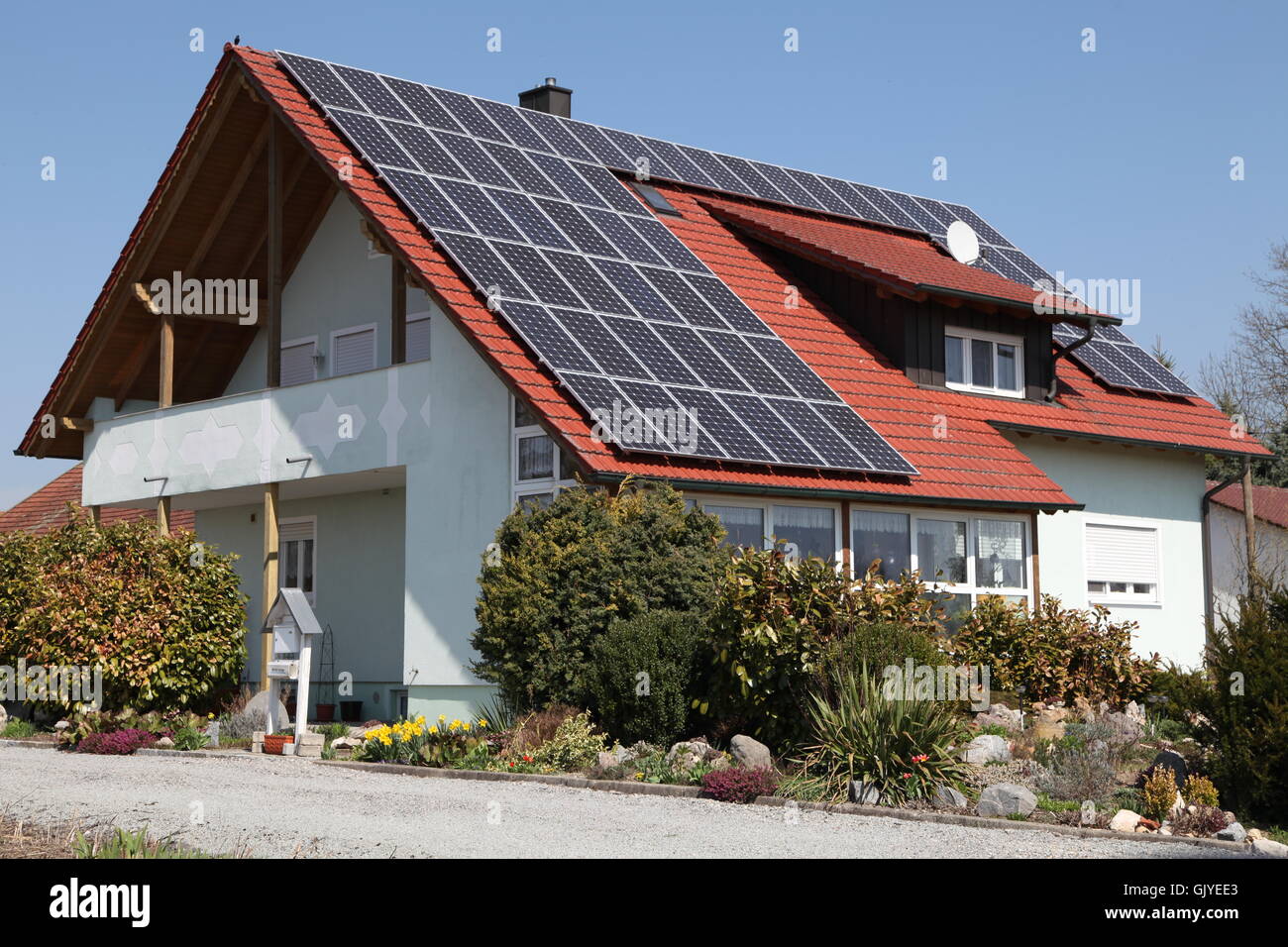 Photovoltaic house hi-res stock photography and images - Alamy