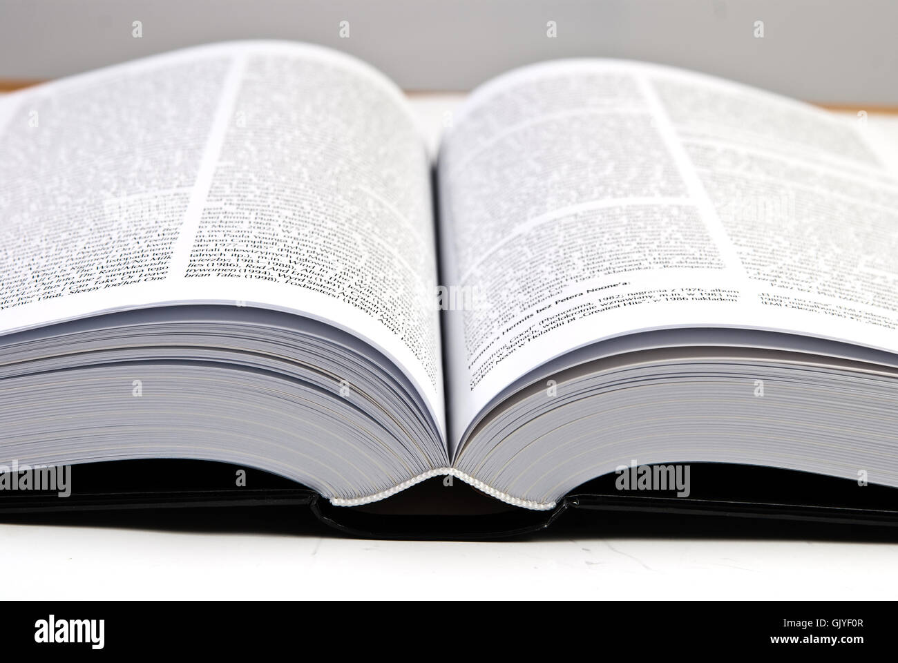 Open opened book hi-res stock photography and images - Alamy