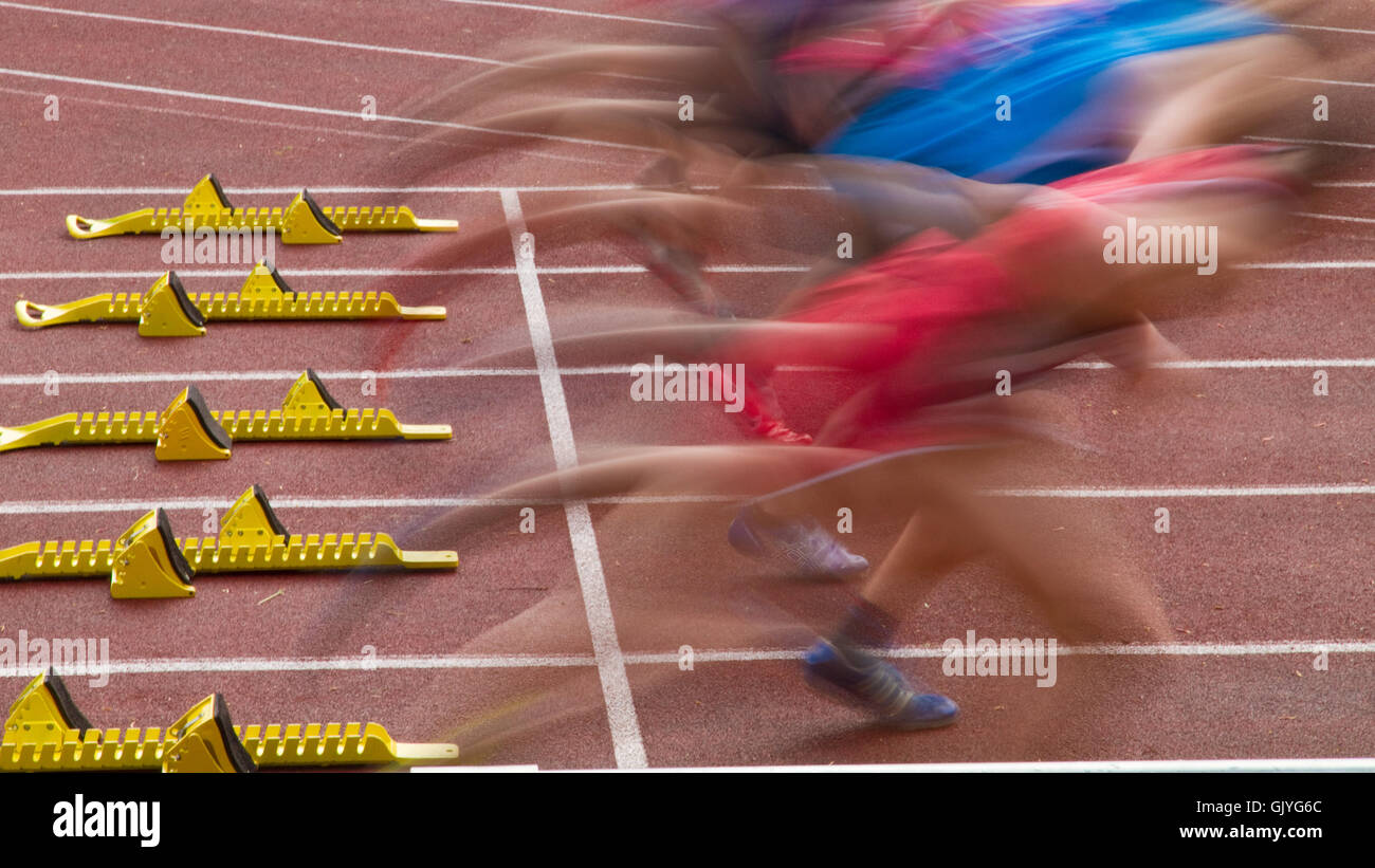 active contest athletes Stock Photo - Alamy