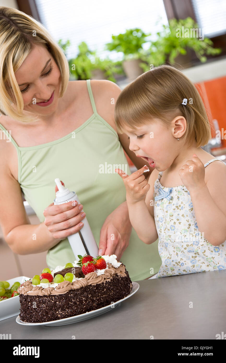 Cuisine cake hi-res stock photography and images - Alamy