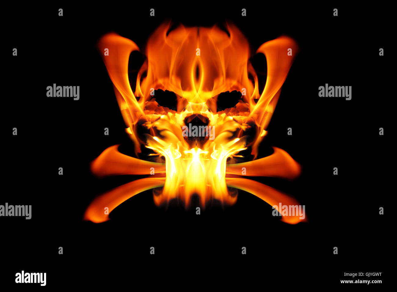 Skull fire conflagration flame flames hi-res stock photography and ...