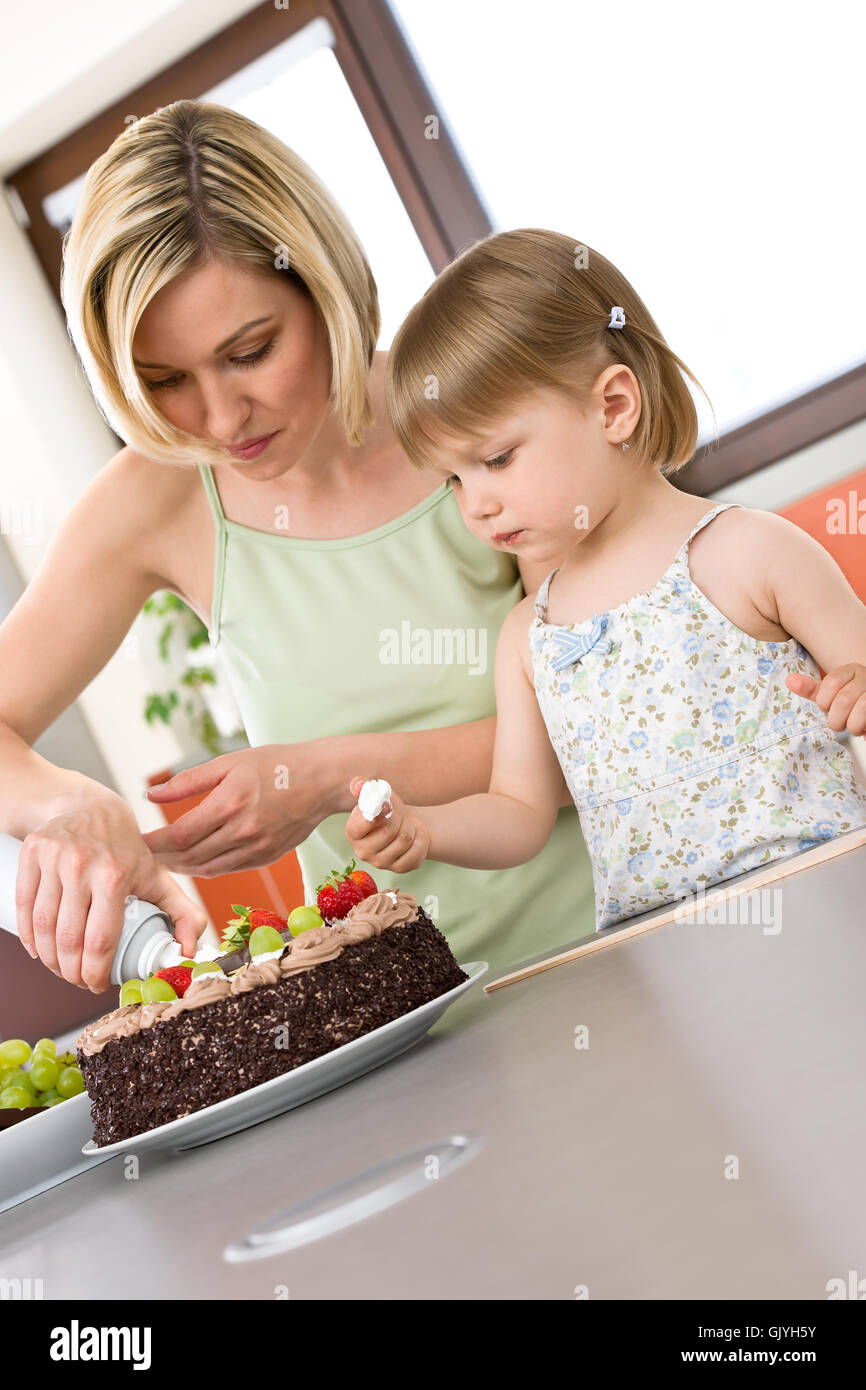 kitchen cuisine cake Stock Photo - Alamy