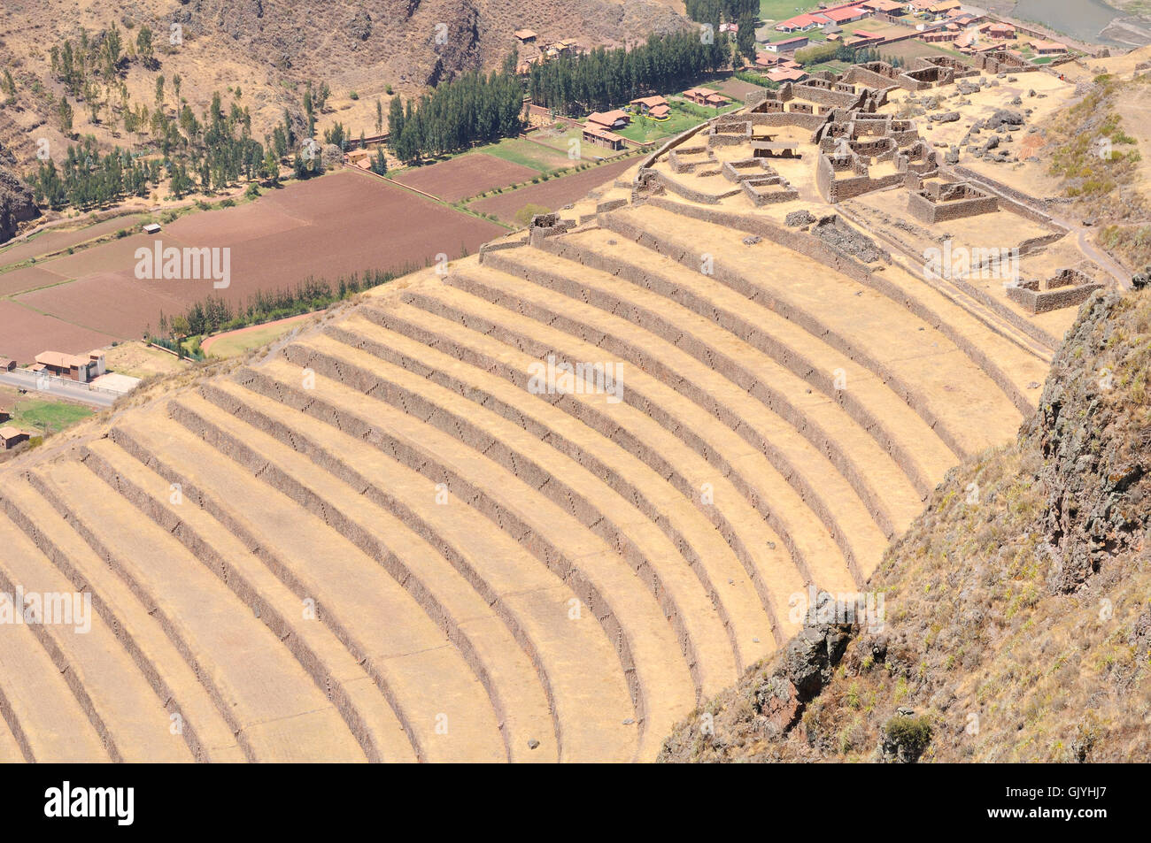 Terrace farming peru hi-res stock photography and images - Alamy