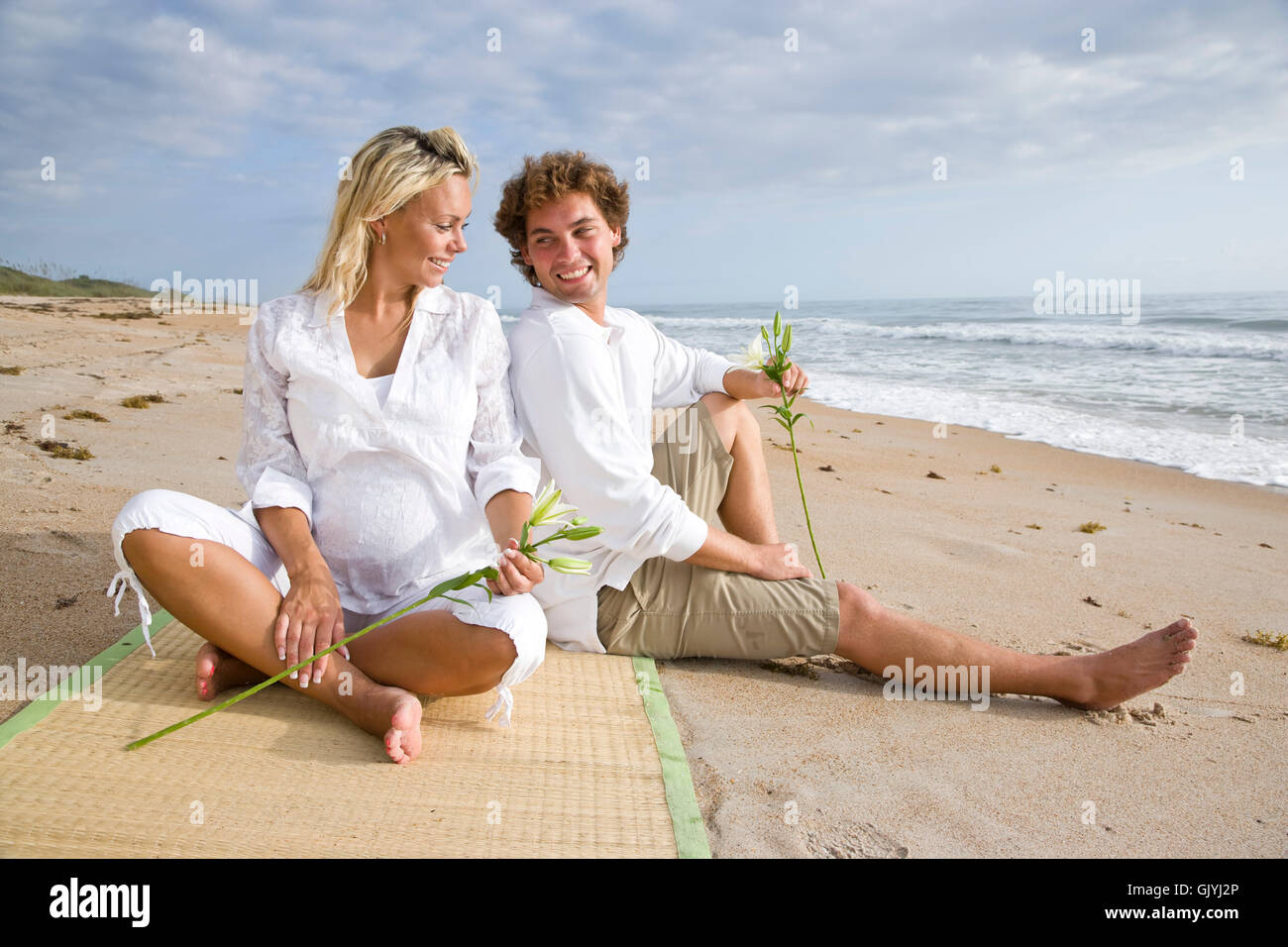 laugh laughs laughing Stock Photo - Alamy