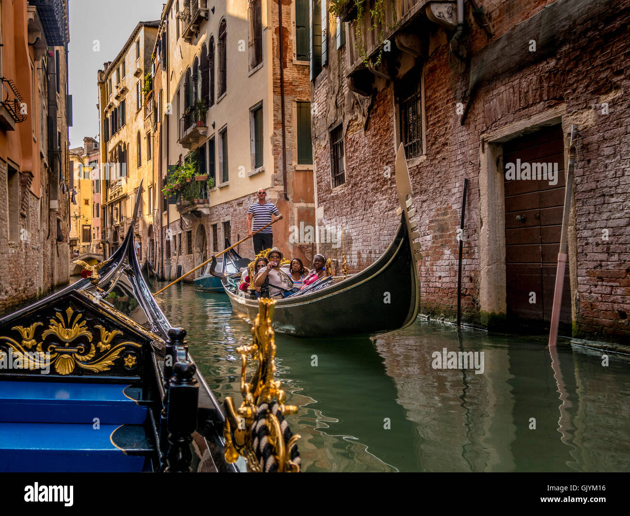Gondolier gondolas hi-res stock photography and images - Alamy