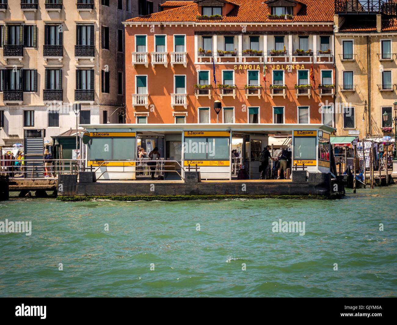 Water Bus Stop High Resolution Stock Photography and Images - Alamy
