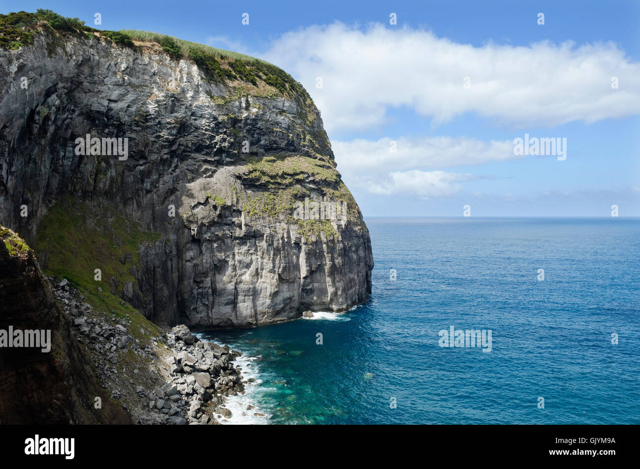Tall rock formation hi-res stock photography and images - Alamy