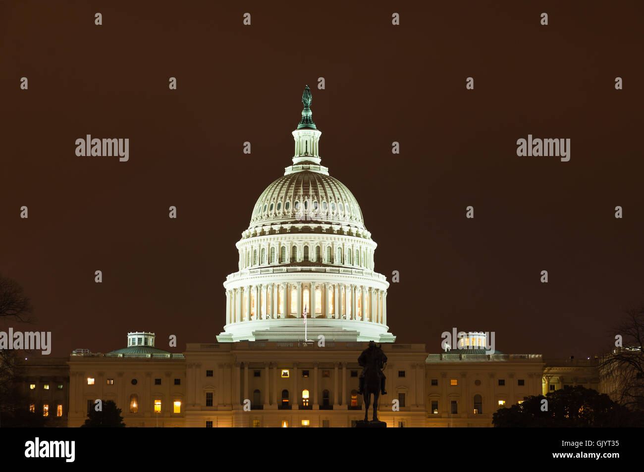 United States Capitol Building at night Stock Photo - Alamy