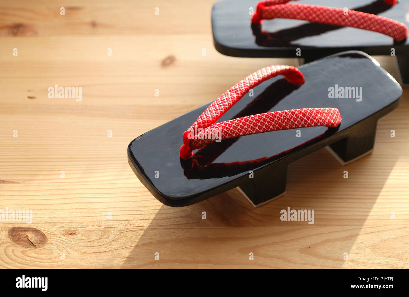 Geta japanese hi-res stock photography and images - Alamy
