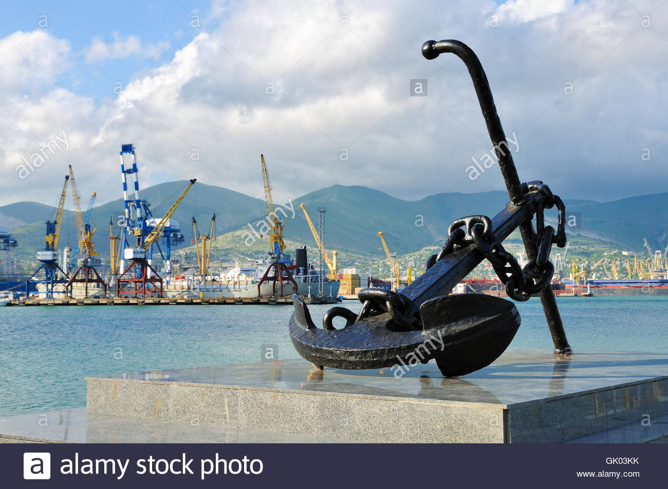 Cargo Derrick High Resolution Stock Photography and Images - Alamy