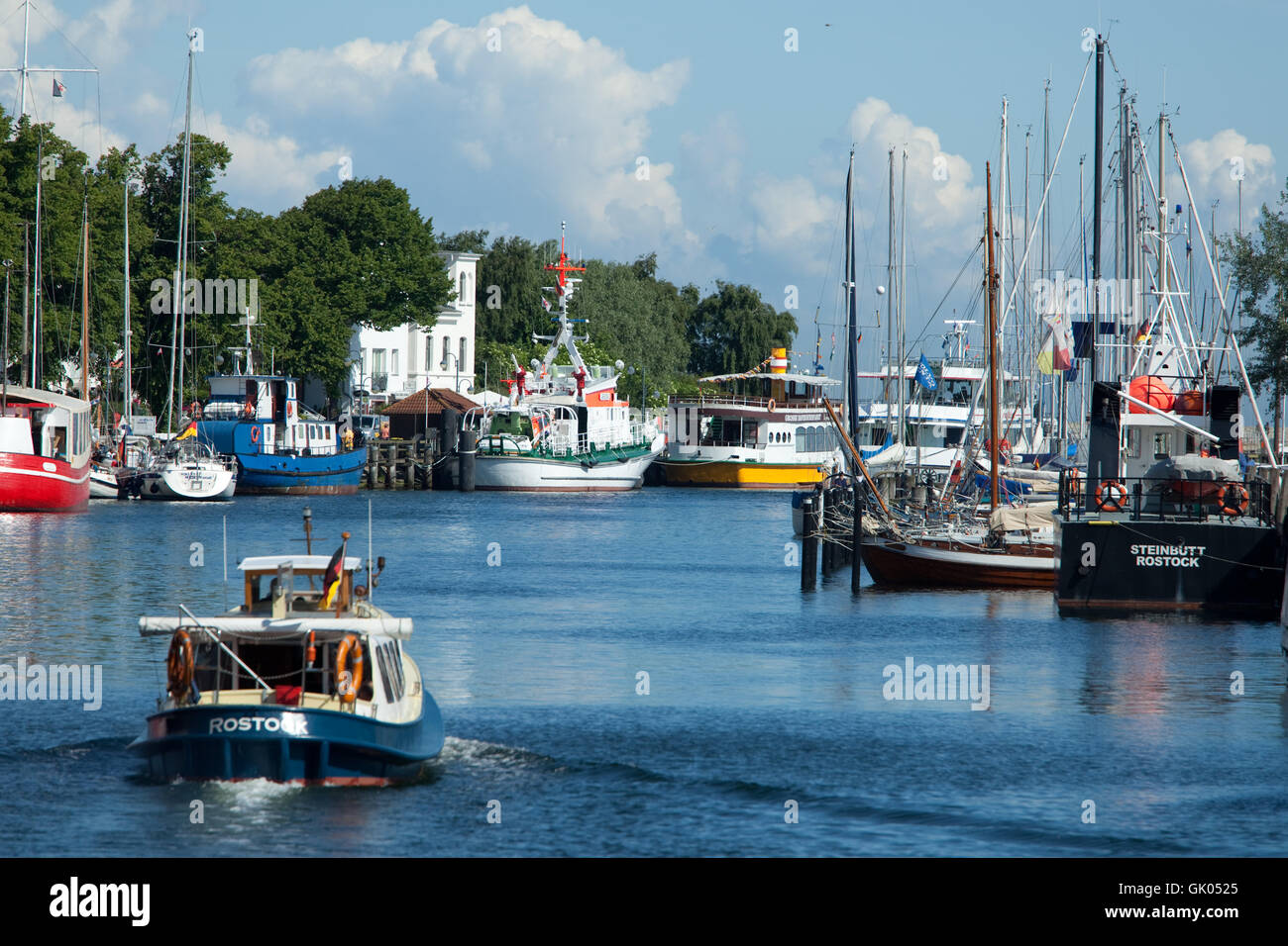 Harbor warnemunde hi-res stock photography and images - Alamy