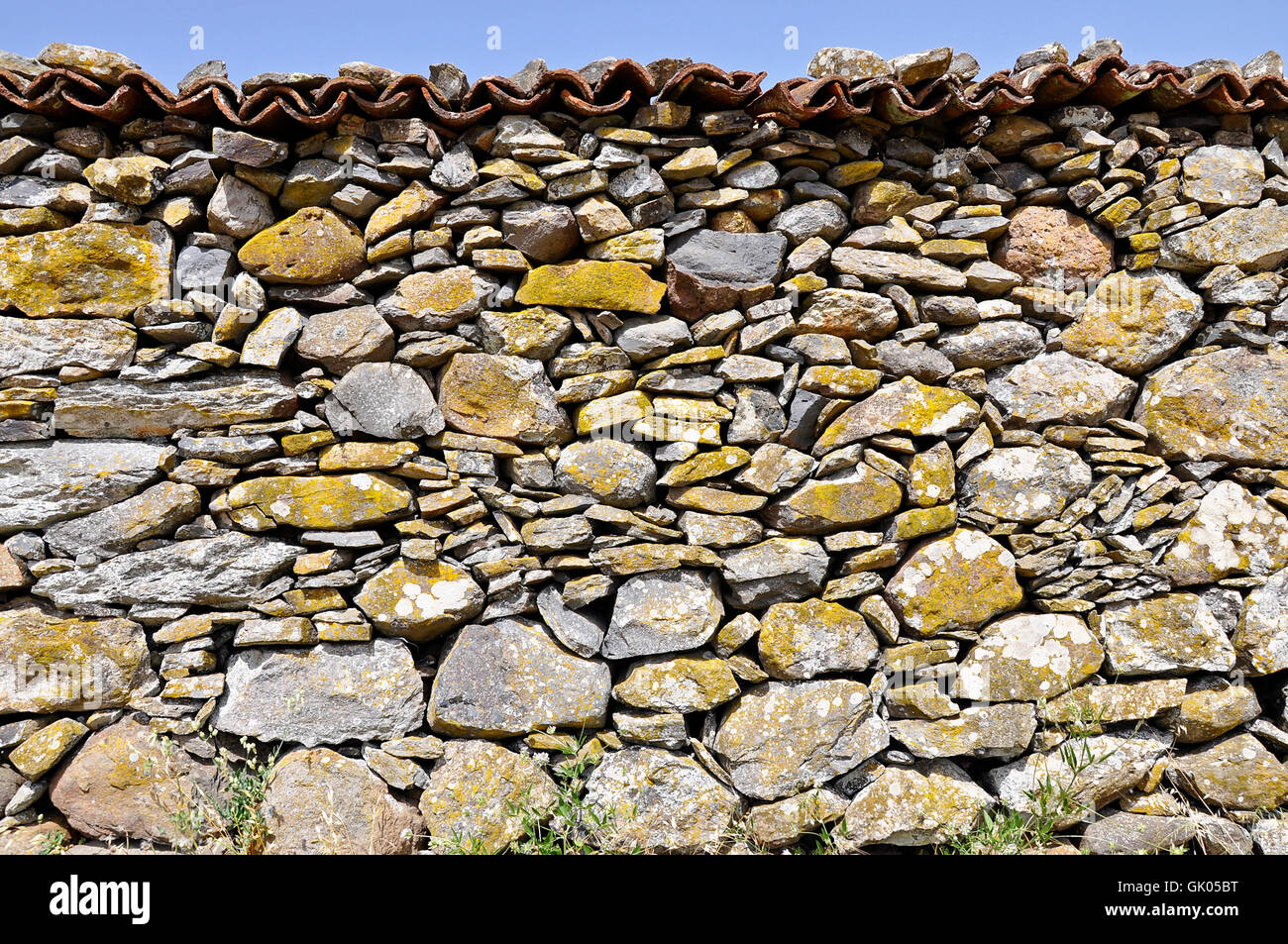 Dry stone rampart hi-res stock photography and images - Alamy