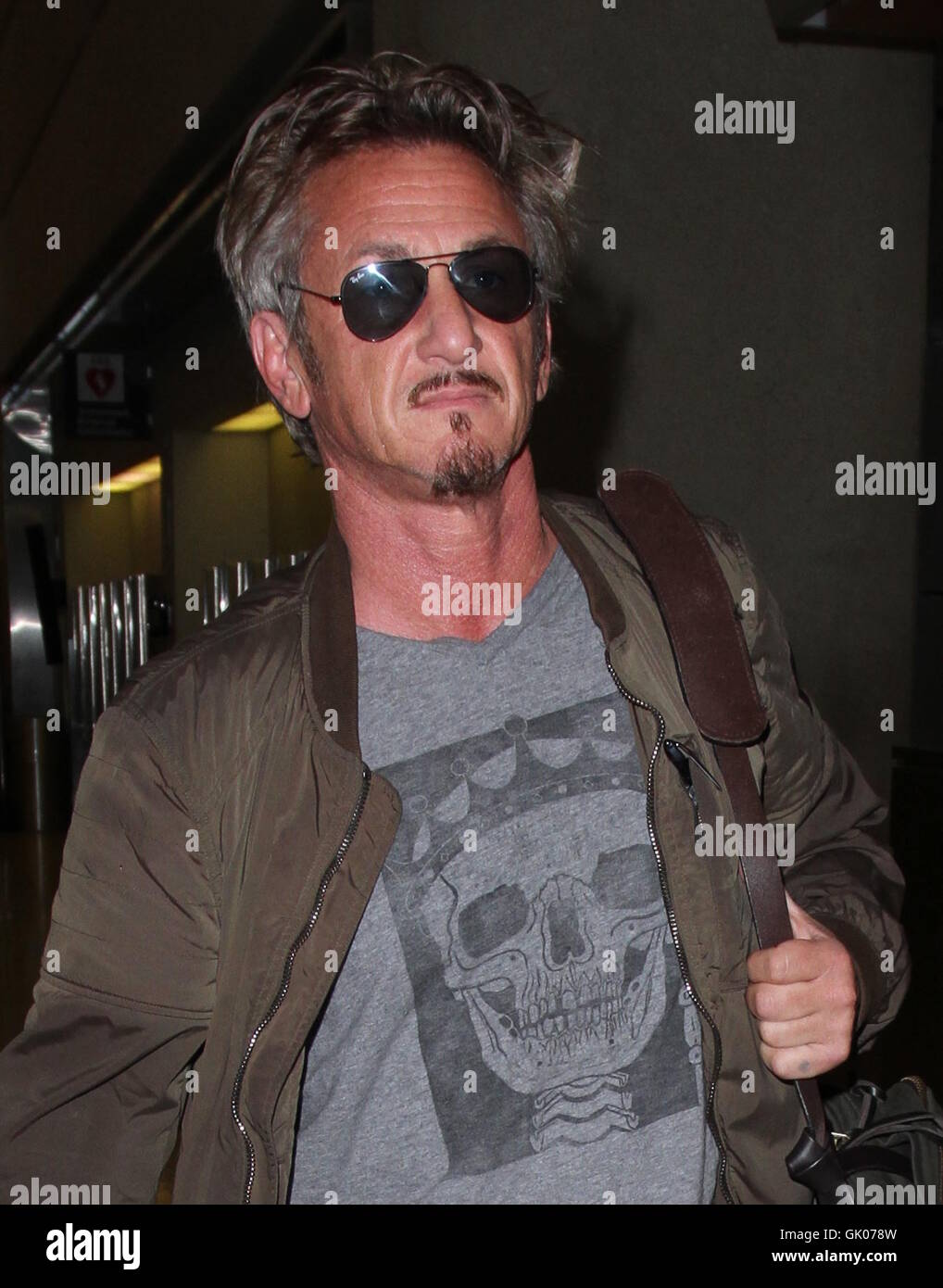 Paris penn hi-res stock photography and images - Alamy