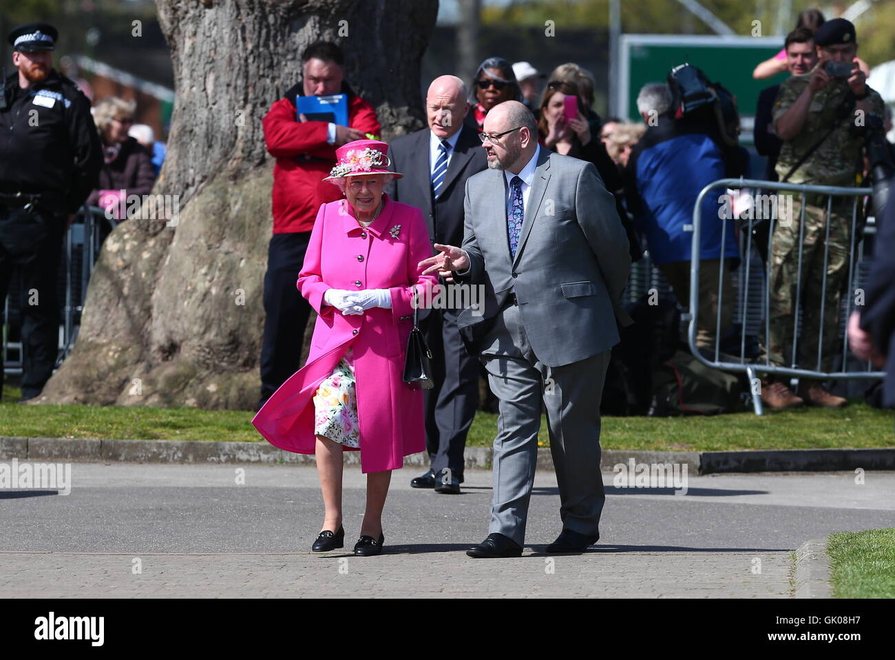 Queen Elizabeth II officially opens the new Bandstand at Alexandra ...