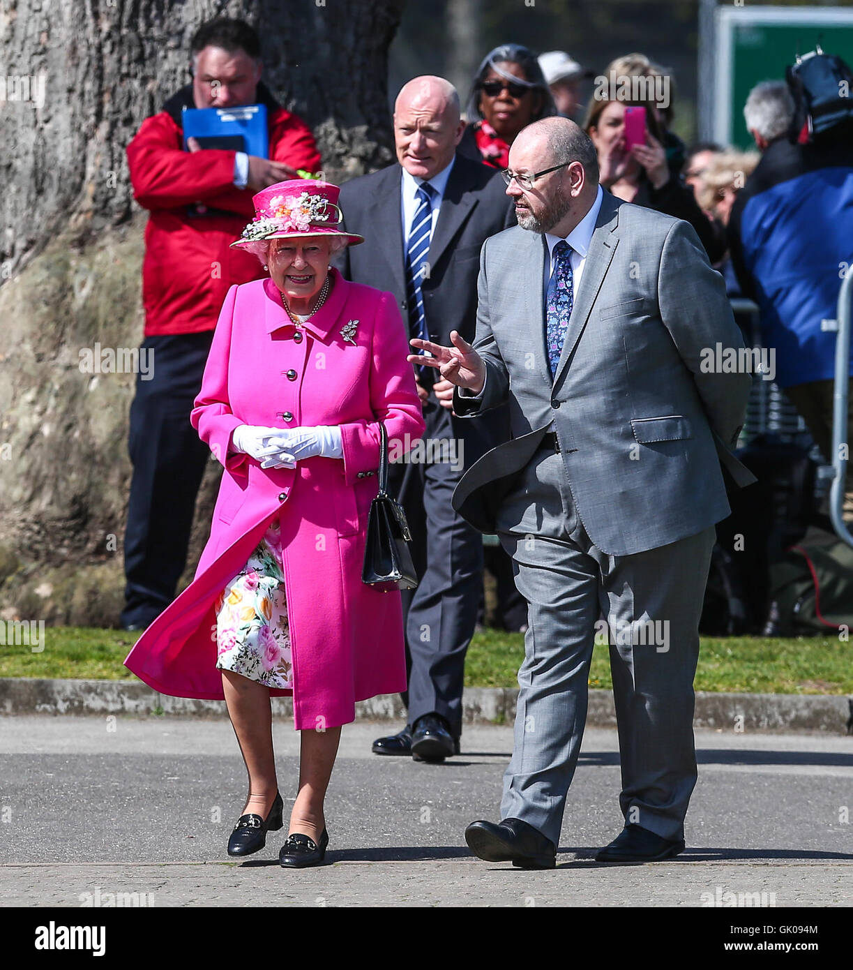 Queen Elizabeth II officially opens the new Bandstand at Alexandra ...