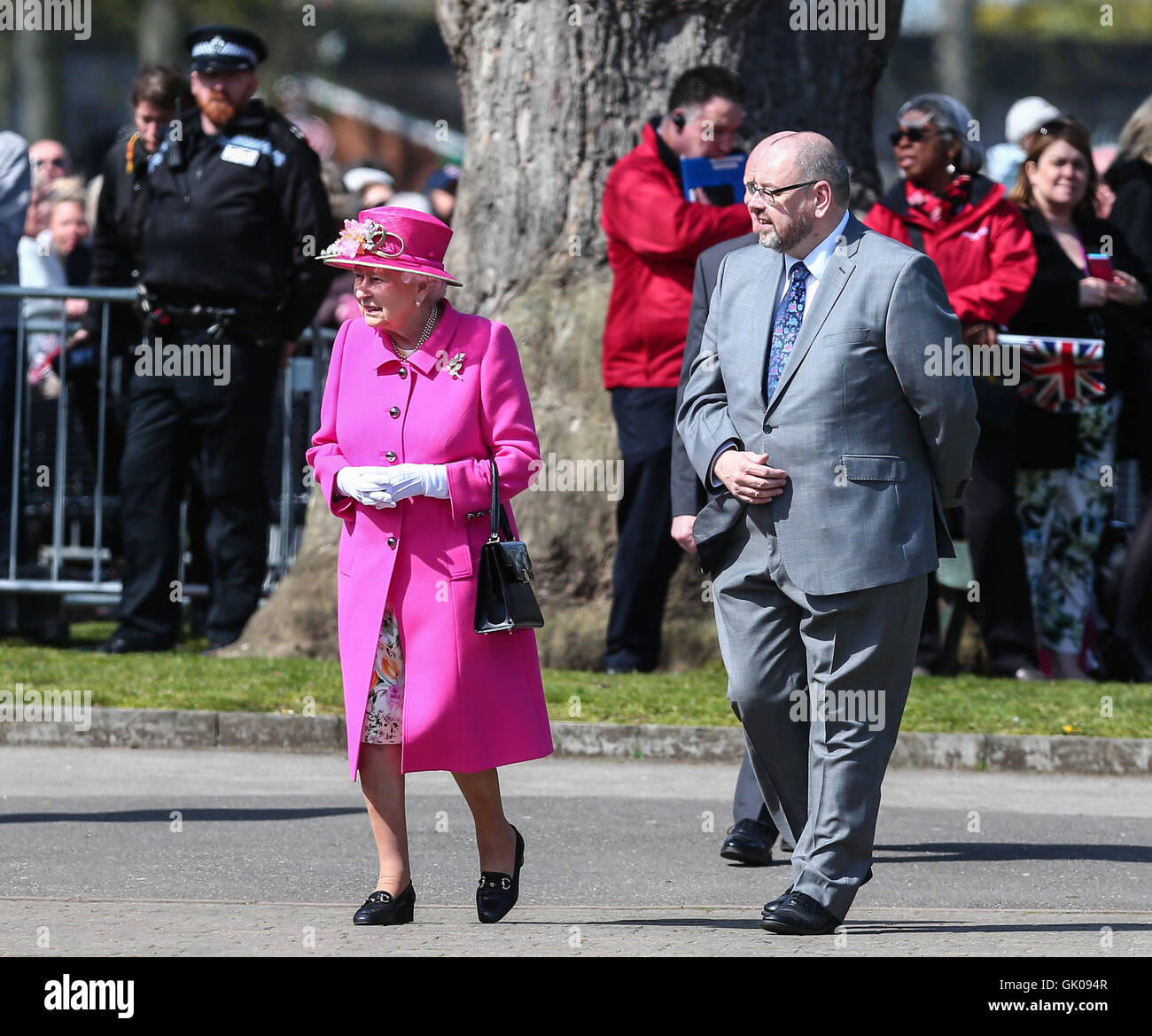 Queen Elizabeth II officially opens the new Bandstand at Alexandra ...