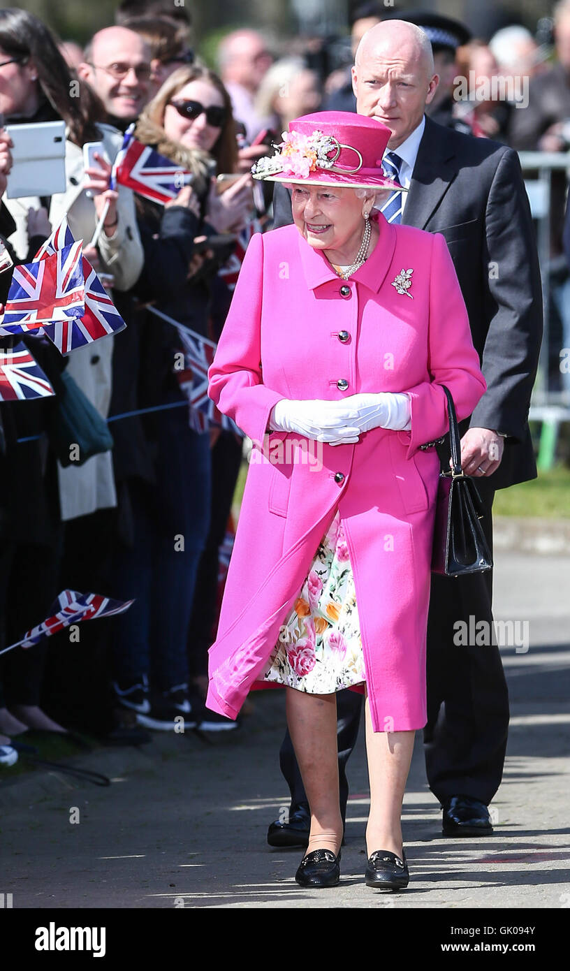 Queen Elizabeth II officially opens the new Bandstand at Alexandra ...